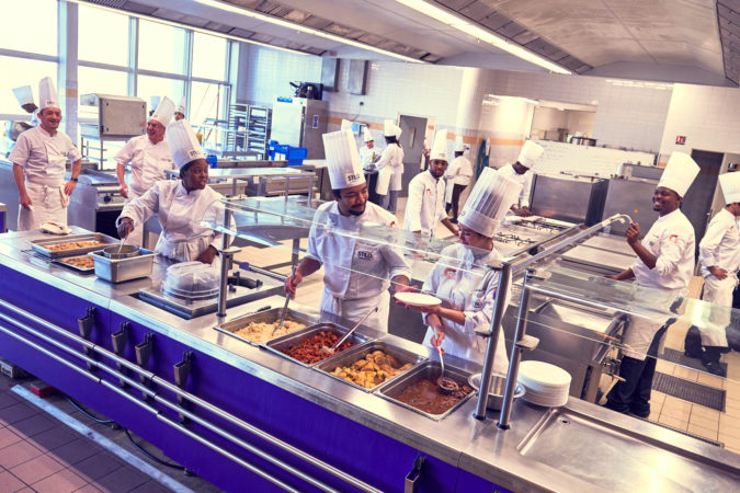 Comment la restauration collective est impactée par les lois Egalim 2